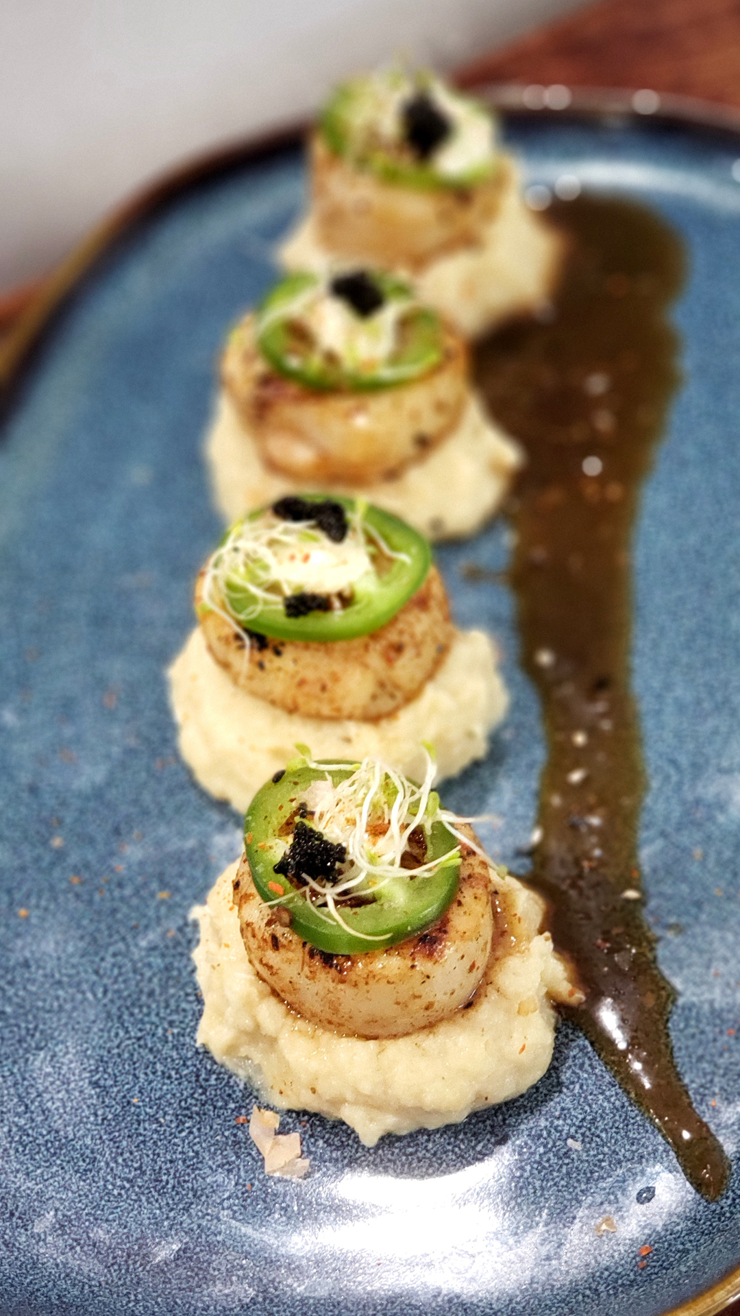 Hotategai grillée et poêlée (4 mcx)Grilled Seared Scallop (4 pcs ...
